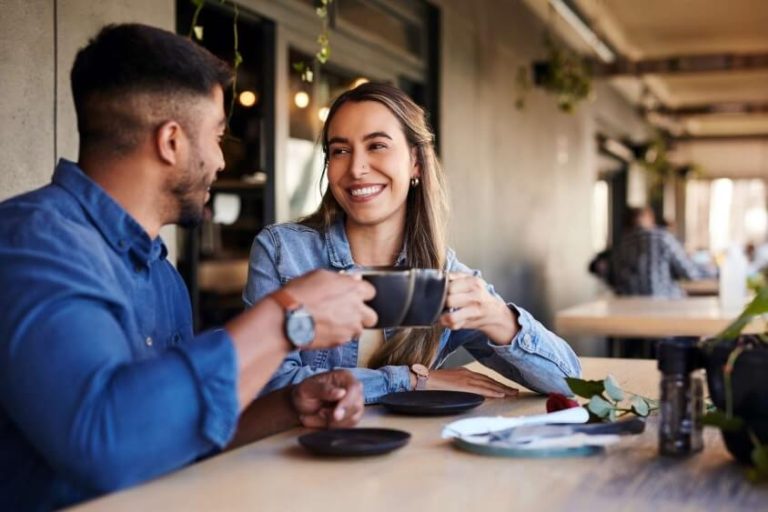 Romantische Valentinstag-Ideen – Jetzt unvergesslich planen!